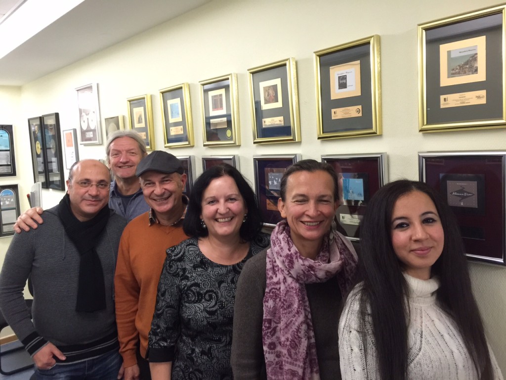 estampie jetzt bei GLM Music – GLM Music GmbH